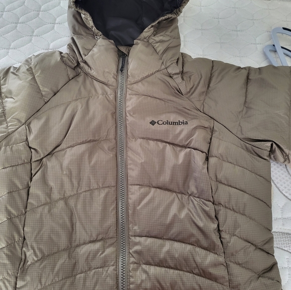 Columbia | Jackets & Coats | Columbia Karis Gale Long Jacket In Stone ...